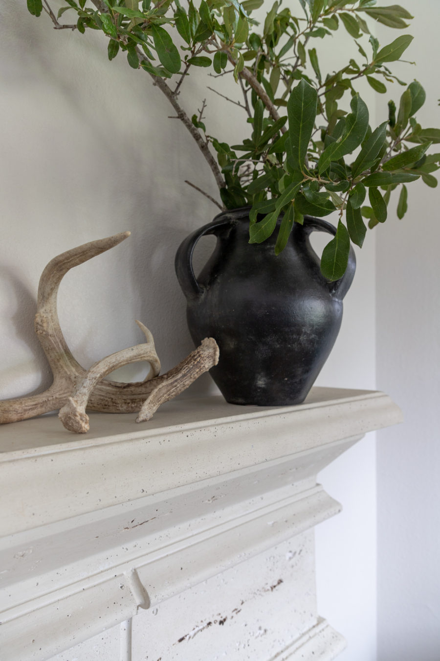 Minimal Fall Mantel - Crazy Wonderful